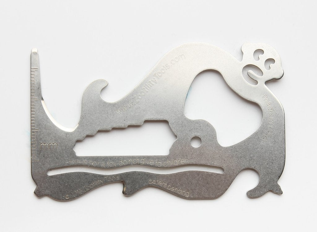 Pocket Monkey: Wallet-Sized 12-in-1 Utility Tool – DIY Kits